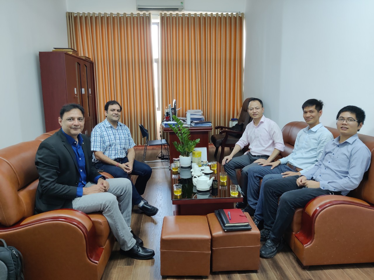 Viện Công nghệ Thông tin, ĐHQGHN tiếp và làm việc với Truechip Solutions (Ấn Độ) - Viện Công ...